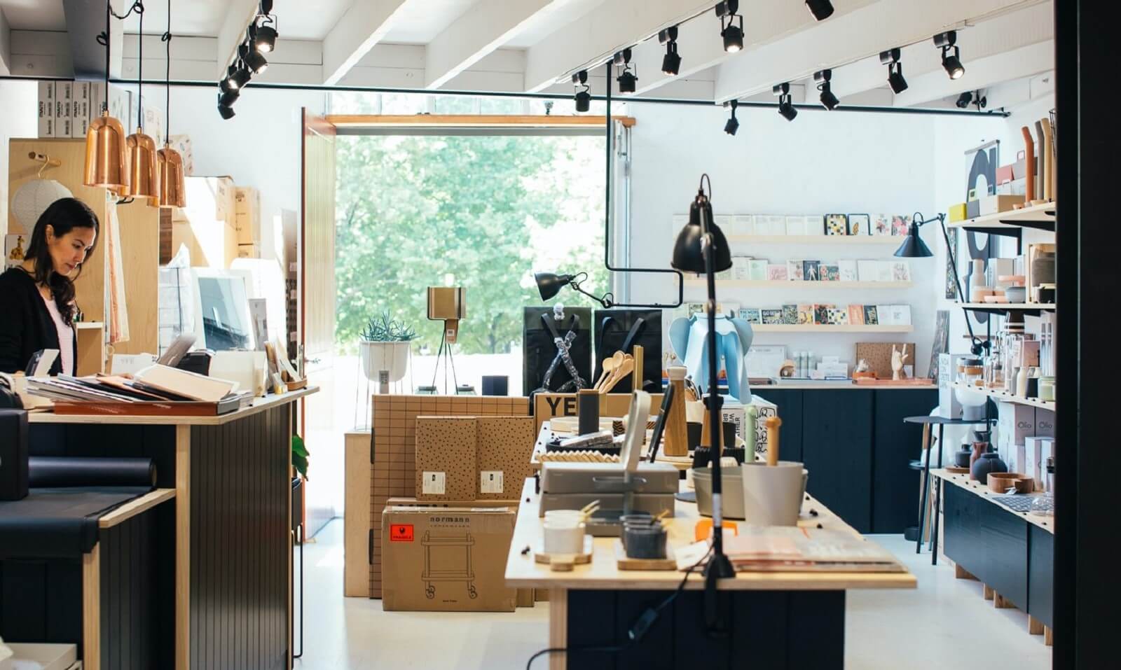 Is Your Retail Business Struggling? Try These Solutions